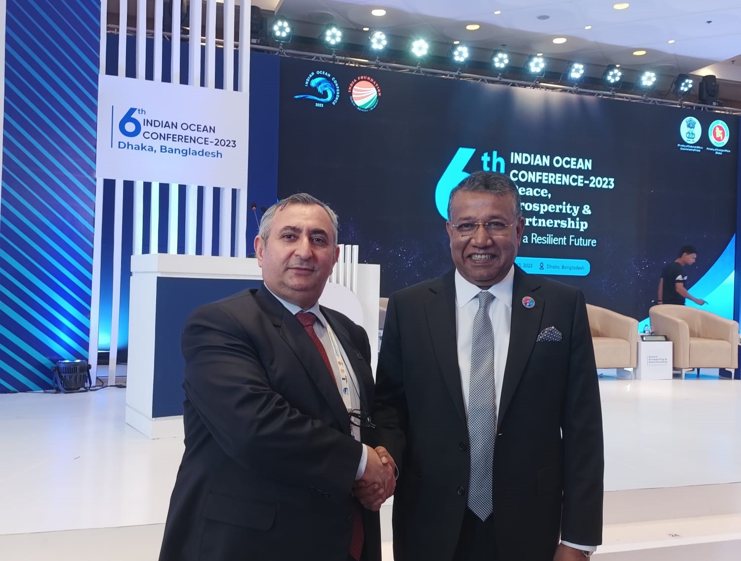 ANKASAM President Prof. Dr. Mehmet Seyfettin Erol Met with Lieutenant General Md Akbar Hossain ...